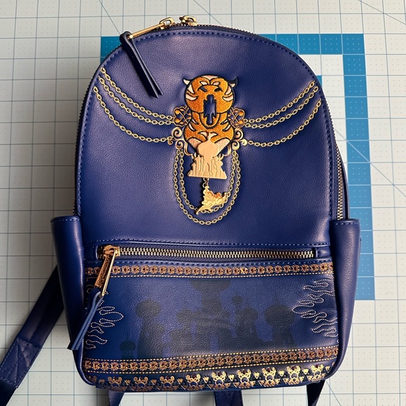 Loungefly x Disney | Bags | Loungefly Disney Aladdin Mini Backpack Rare ...